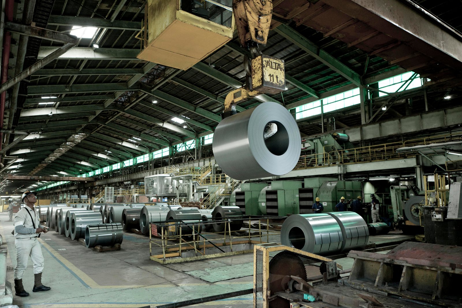 Aperam completa 77 anos no Brasil celebrando as pessoas, a inclusão e a ...